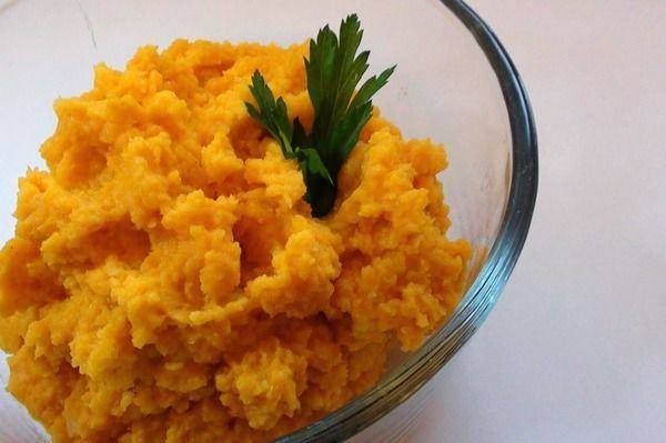 Piure de radacinoase cu alune de padure | Copilul.ro