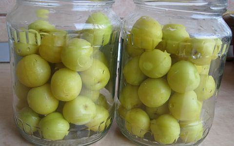 Compot de corcoduse verzi | Copilul.ro